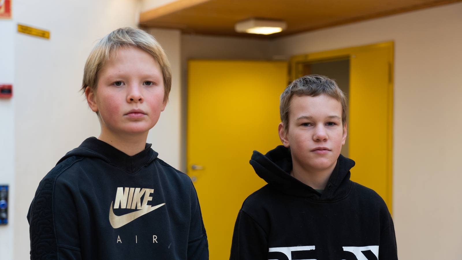 Røyslimoen barneskole innfører fotoforbud på skolens arrangementer – NRK Innlandet – Lokale ...
