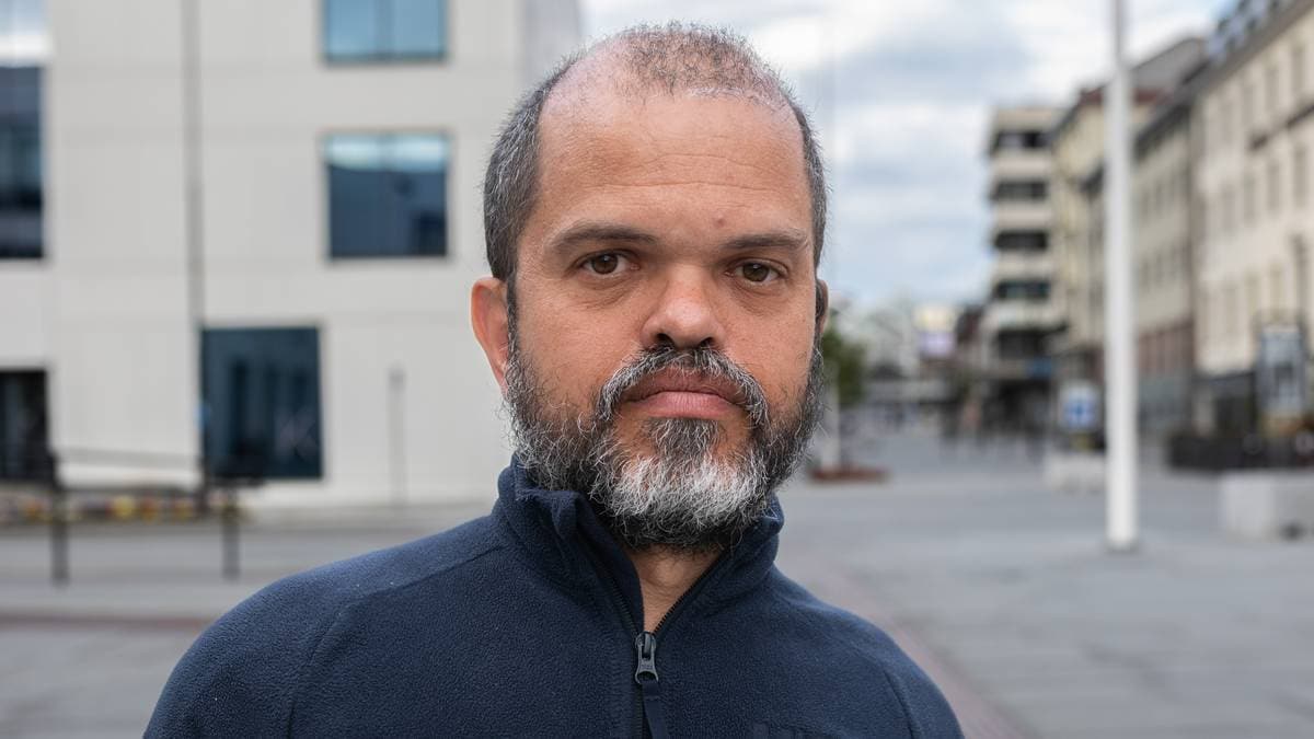 Turist mener han ble trakassert i Bodø fordi han er kortvokst – NRK Nordland