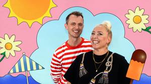 Mona B. Riise og Nils Bech - Feriestemning - NRK Radio