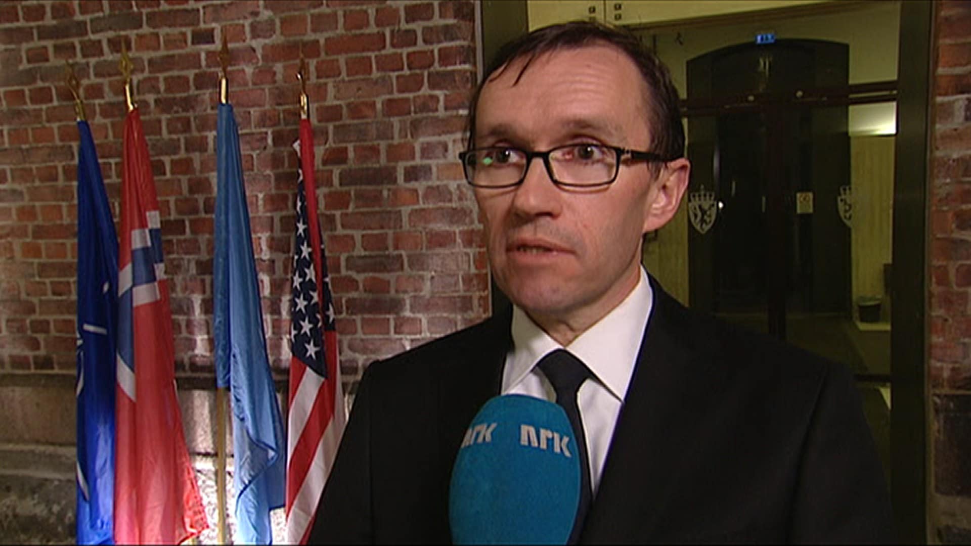 Espen Barth Eide om leteforholdene – NRK