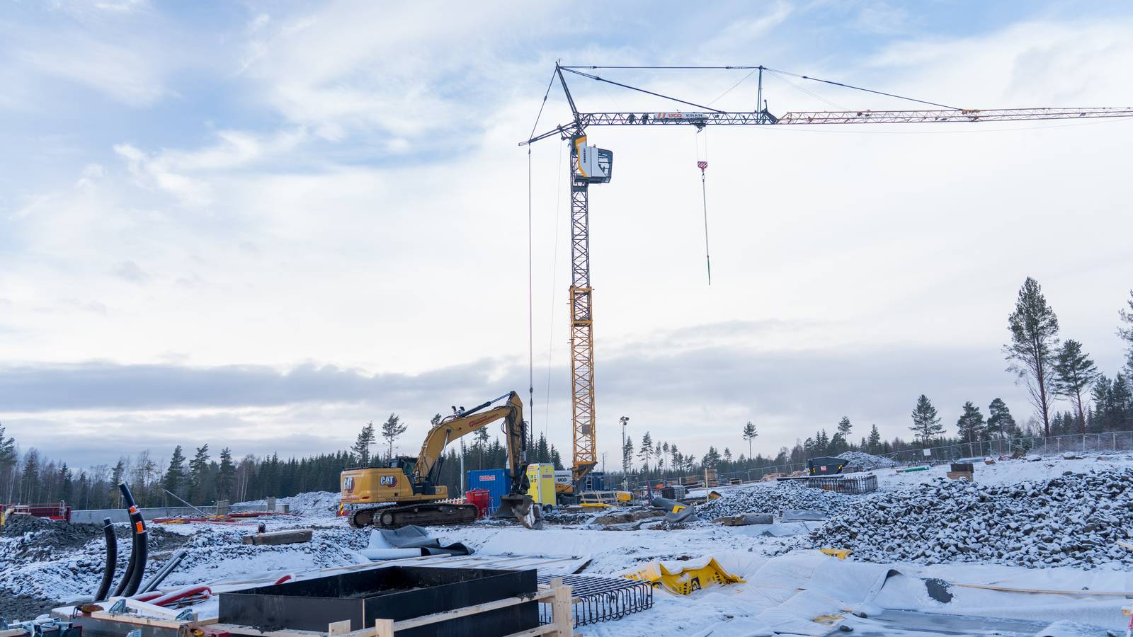 Justisministeren legger ned grunnsteinen for nybygg ved Ilseng fengsel ...