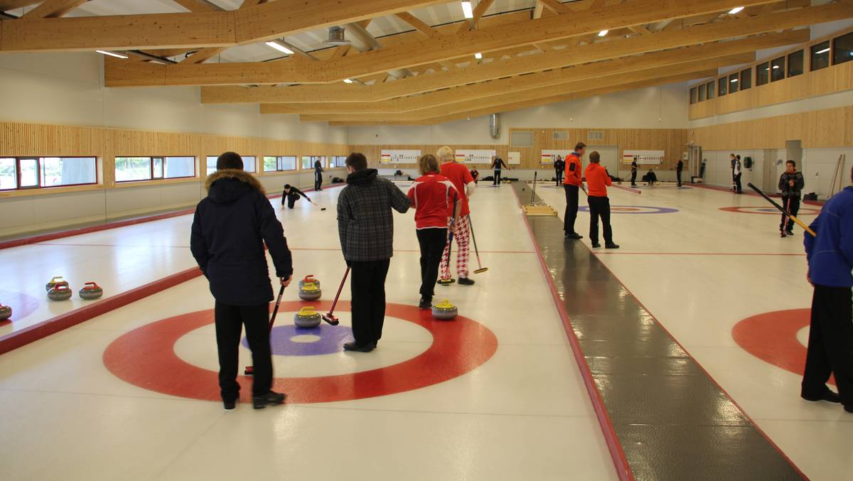 Bedrifts-curling i skuddet – NRK Sørlandet – Lokale nyheter, TV og radio