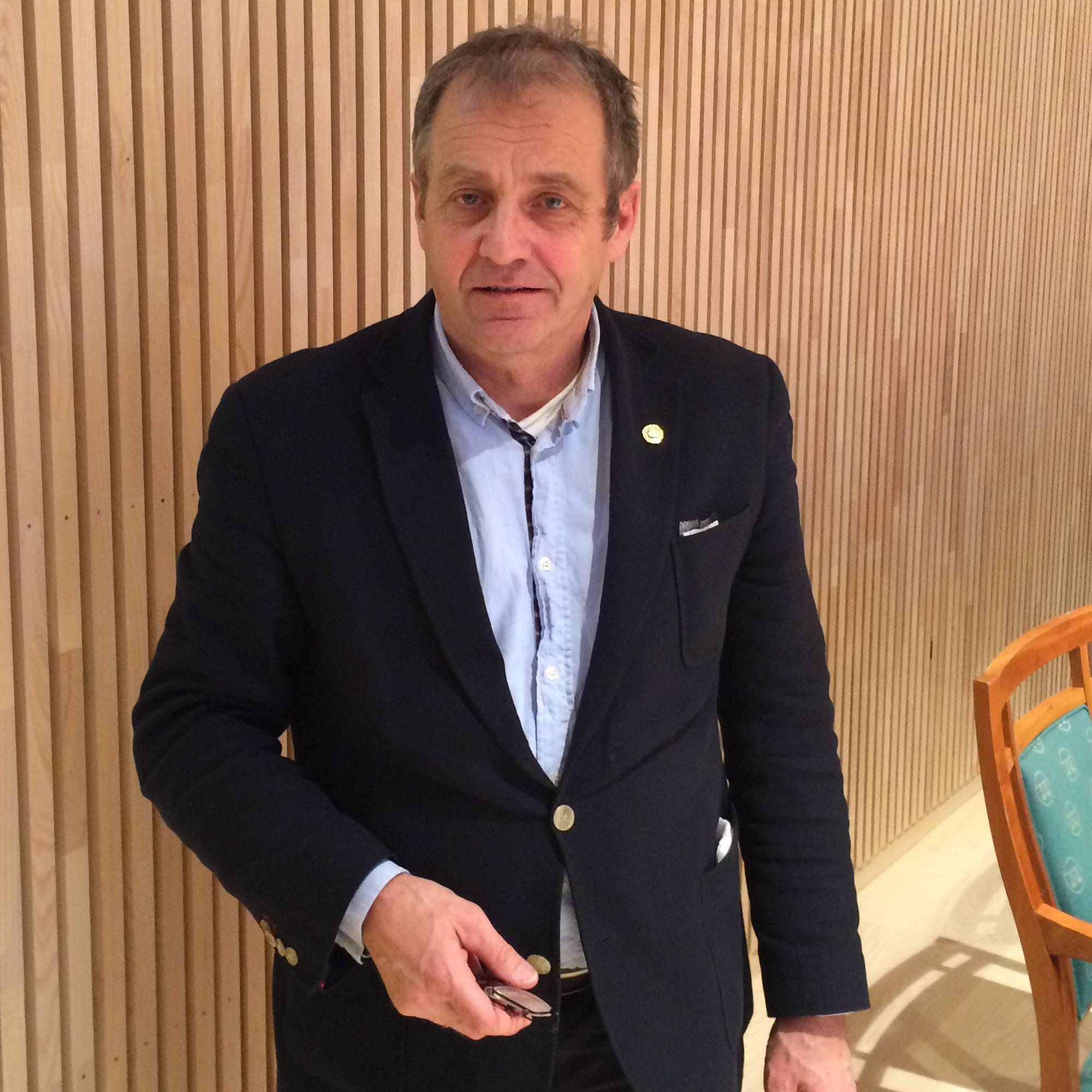 17-åring varetektsfengslet videre etter knivstikking Sandefjord – NRK Vestfold og Telemark ...