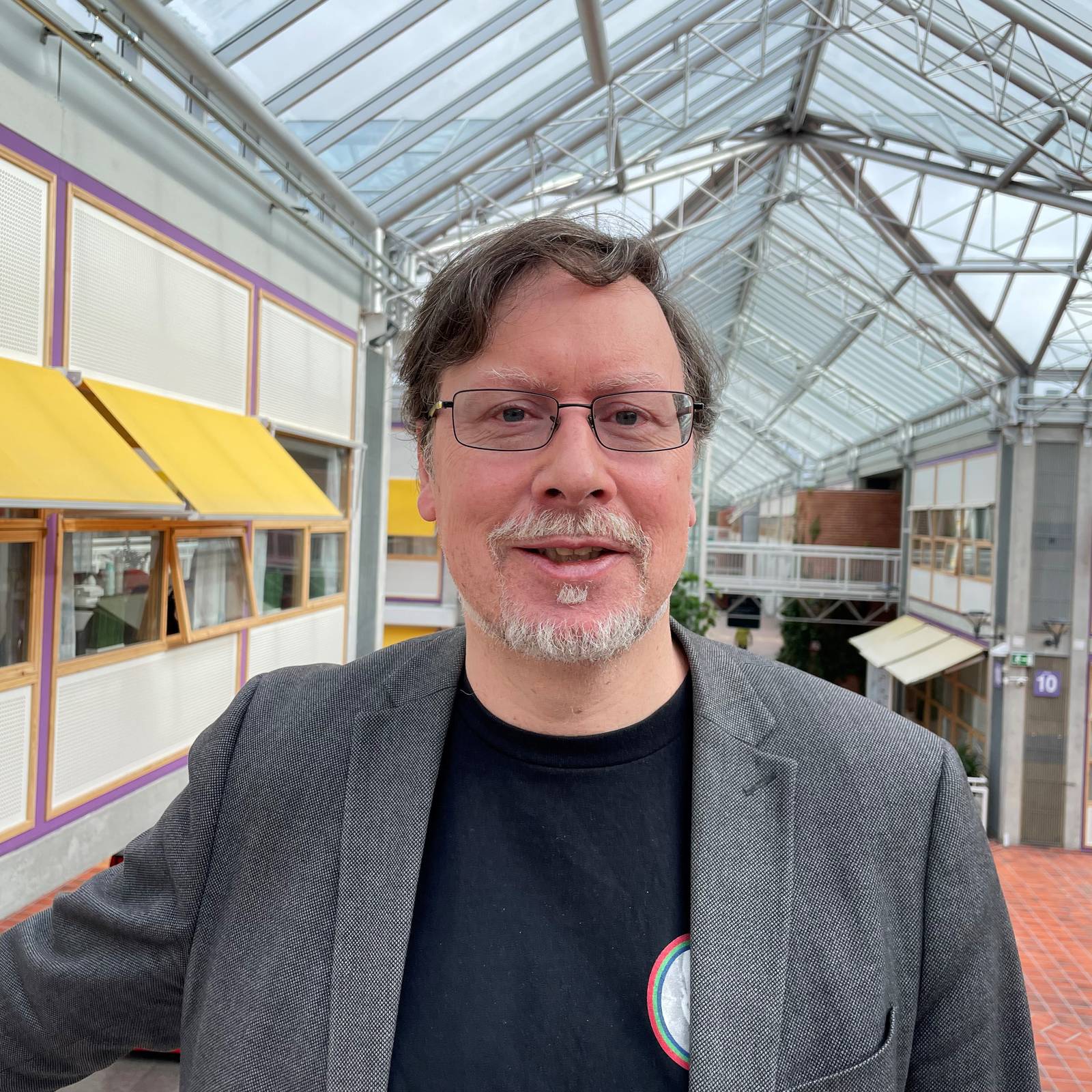 Dårlig på å flørte? Én teknikk fungerer nesten alltid, viser ny ...