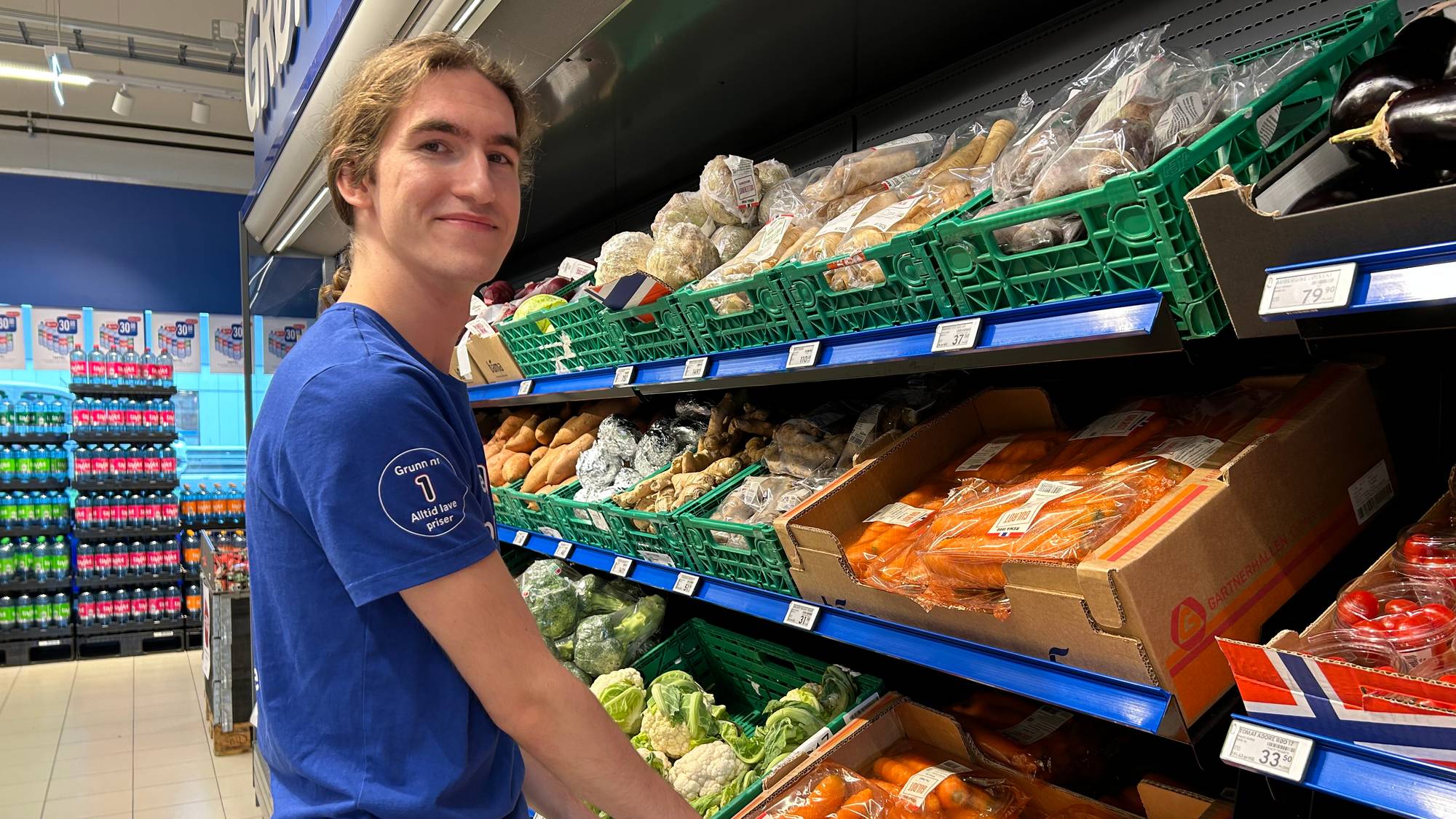 Ihor Voloshyn får fast jobb på Rema 1000 i Molde etter ...