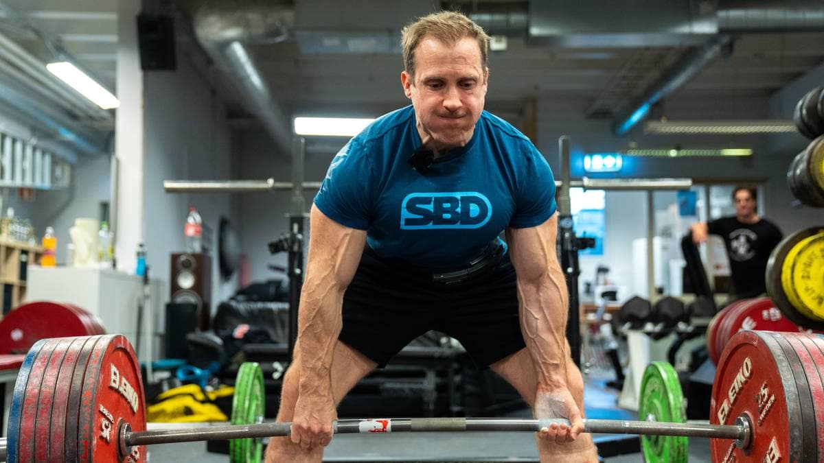 Nordmann satte verdensrekord i styrkeløft – NRK Sport – Sportsnyheter ...