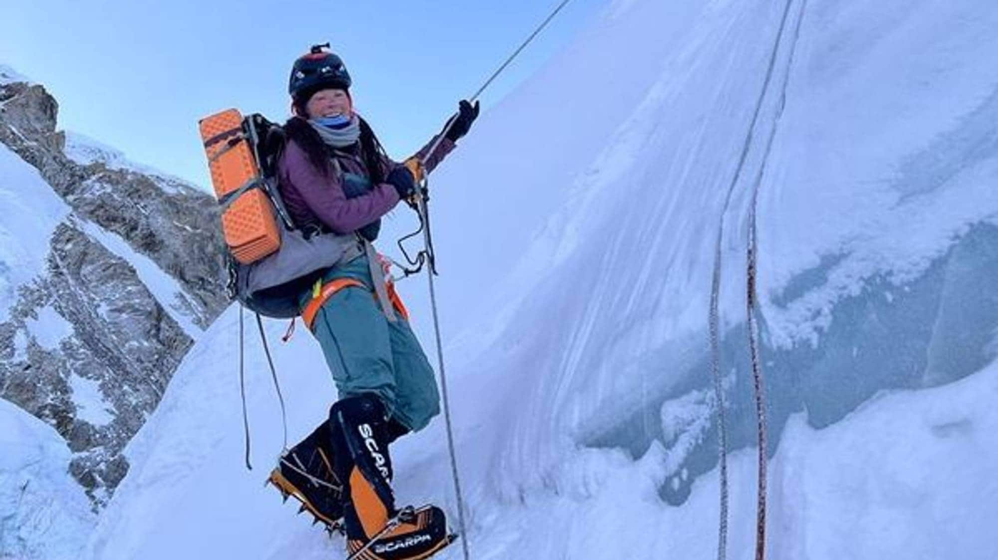 Kristin Harila halvveis i verdensrekordforsøket – klatret 7 av 14 ...