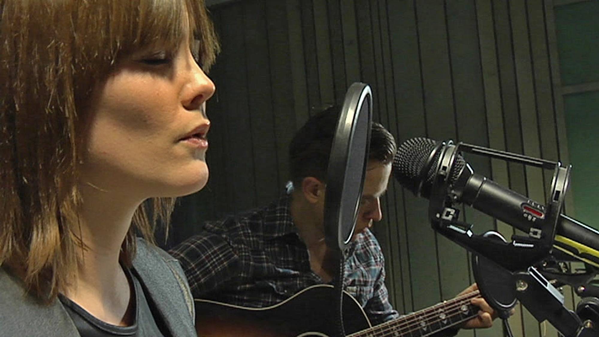 Tini Flaat debuterer med singel – NRK Sørlandet – Lokale nyheter, TV og ...