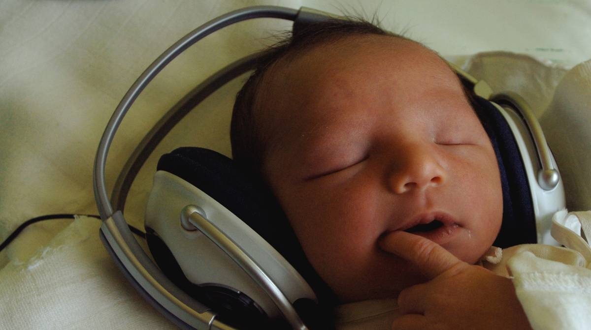 Babyer har sosial intelligens – NRK Urix – Utenriksnyheter og -dokumentarer