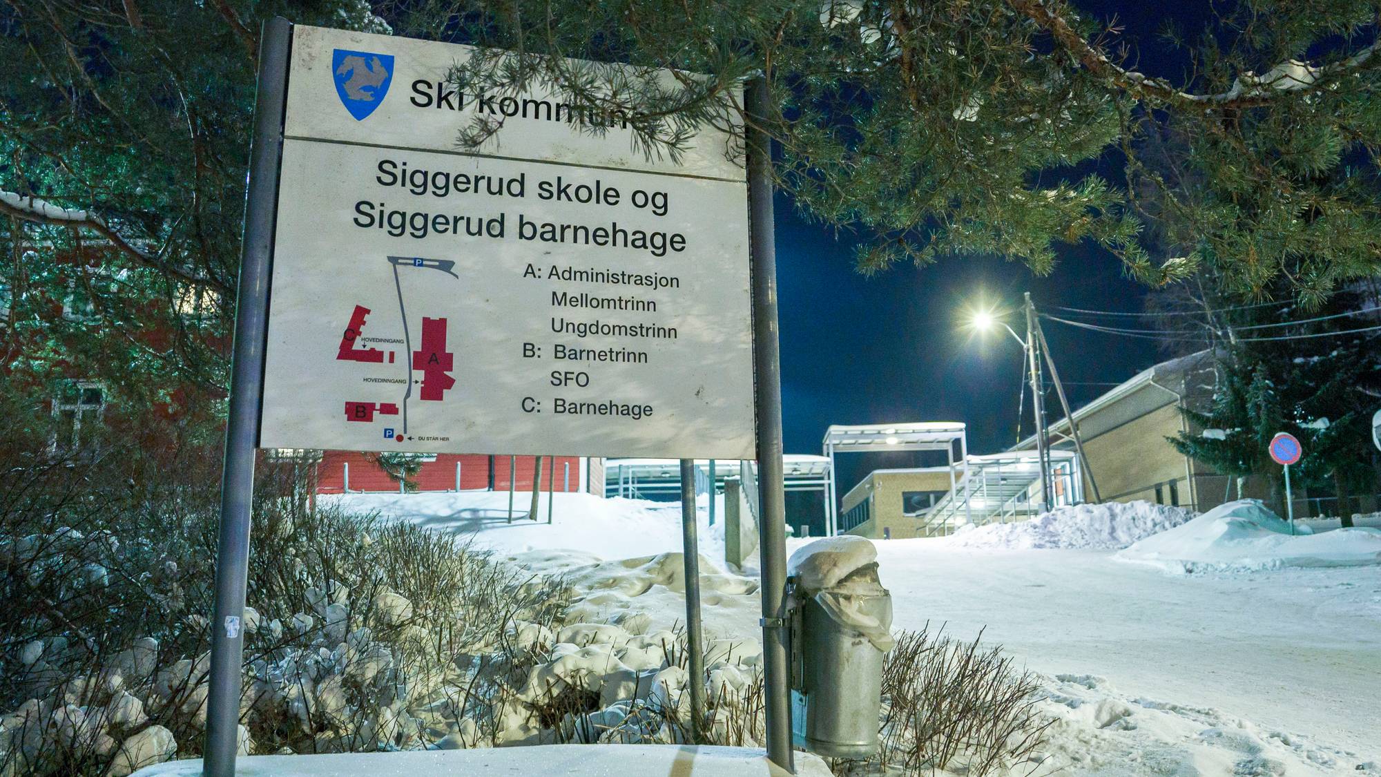 Elev til sykehus etter å ha landet på kniv i tjukkas – Stor-Oslo