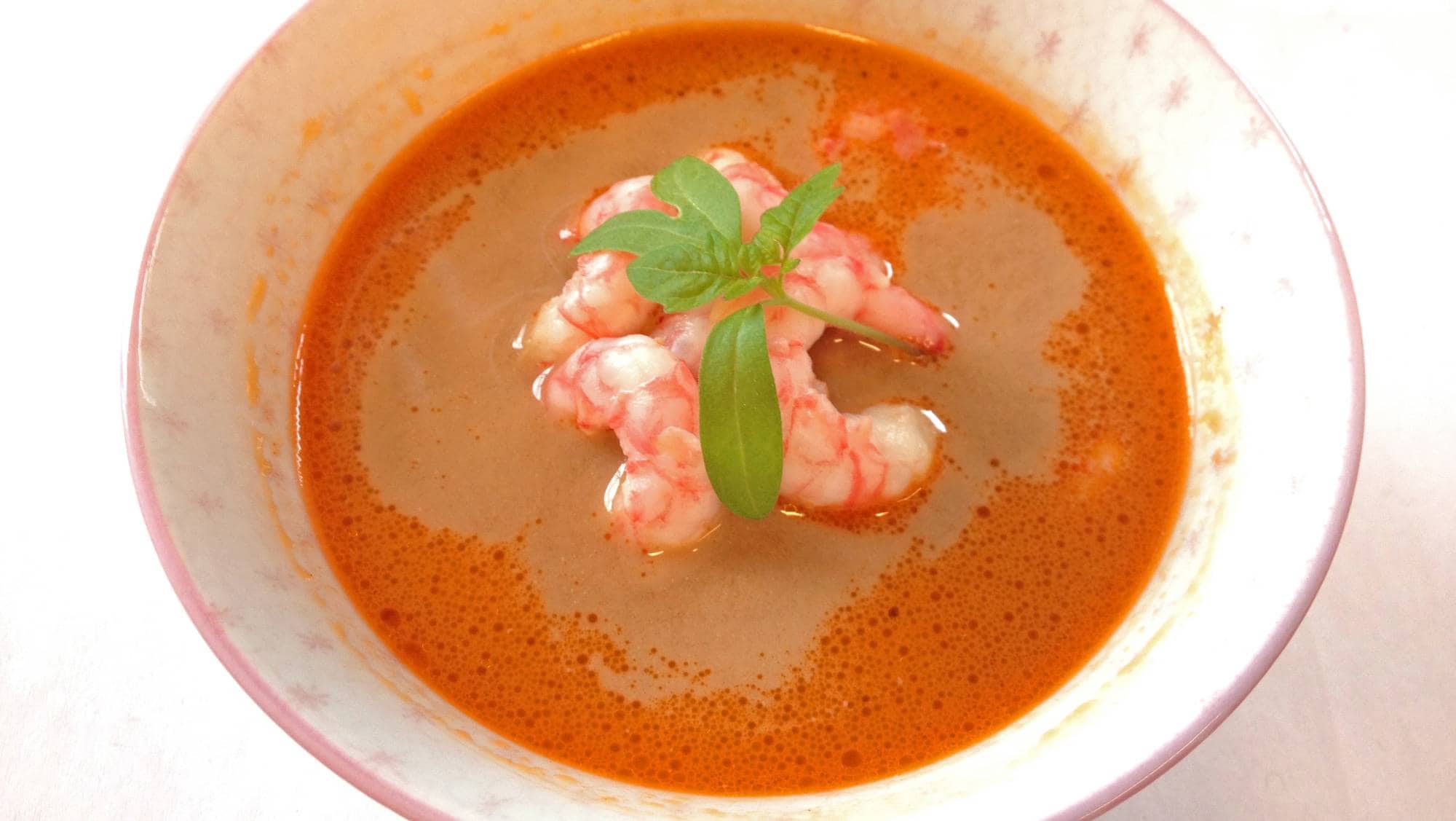 Skalldyrsuppe med sjøkreps og reker – NRK Mat – Oppskrifter og inspirasjon