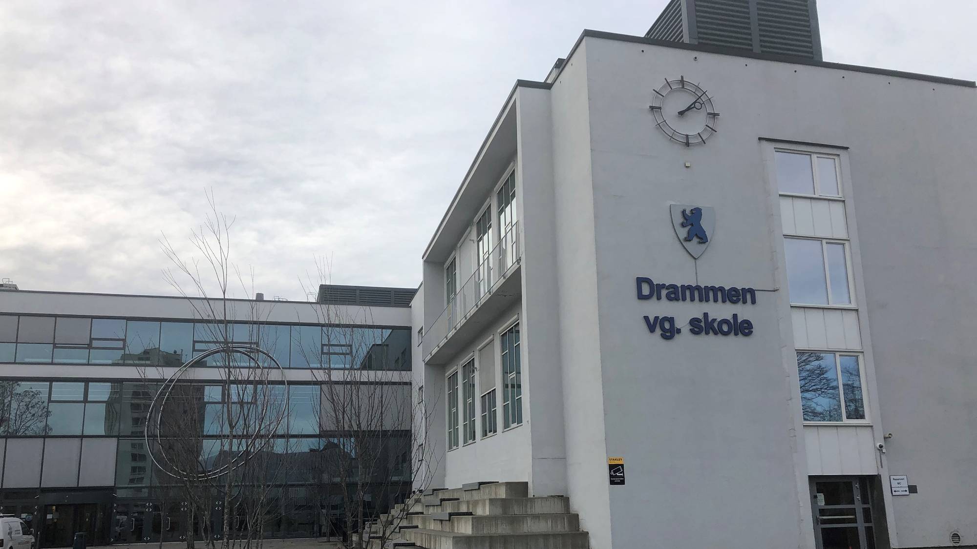 Meldingen fra rektor gjorde elevene ved Drammen vgs. forbanna – så ...