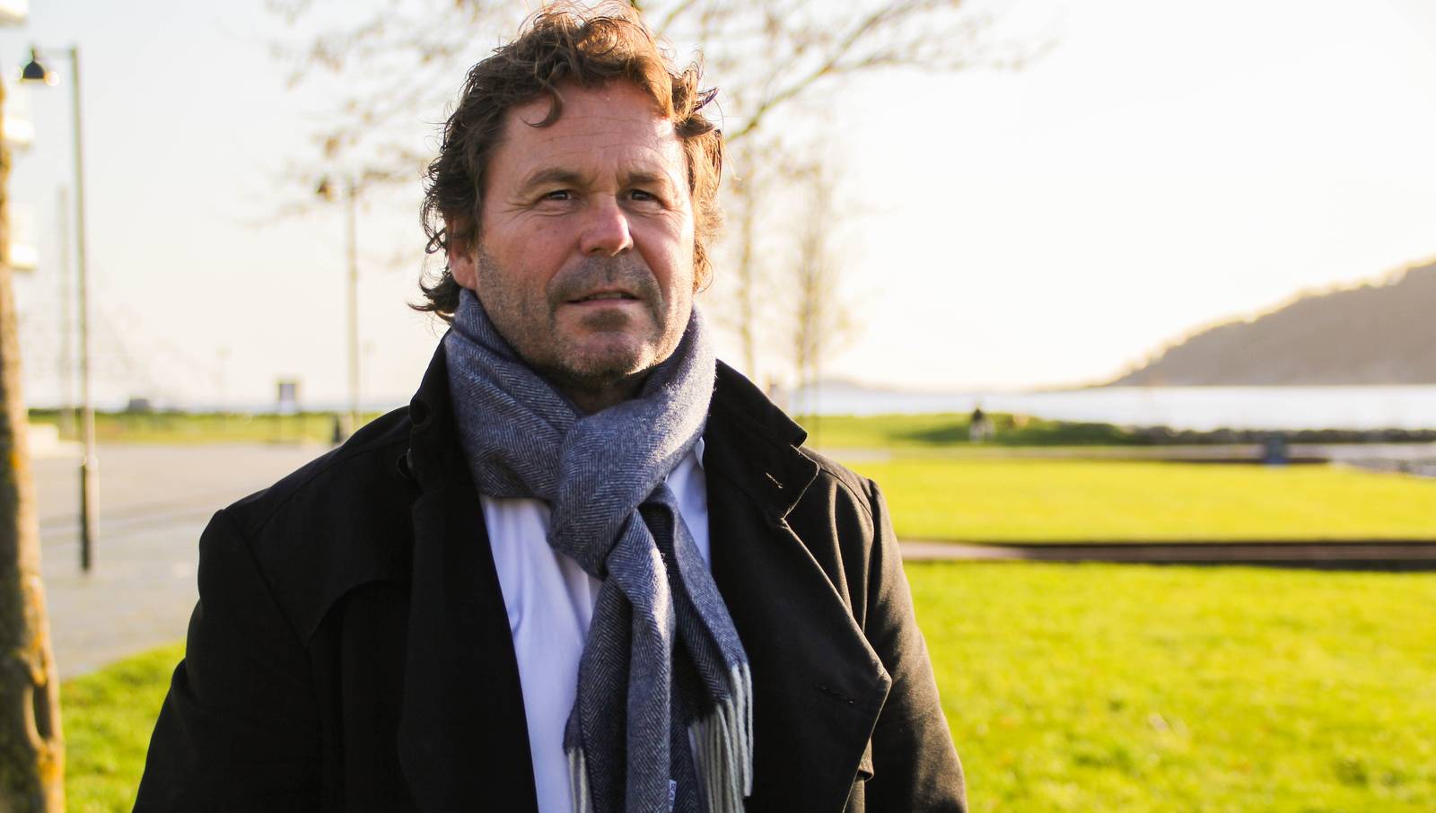 Halvparten mener det drikkes for mye foran barn: – Vi må si tydelig ...