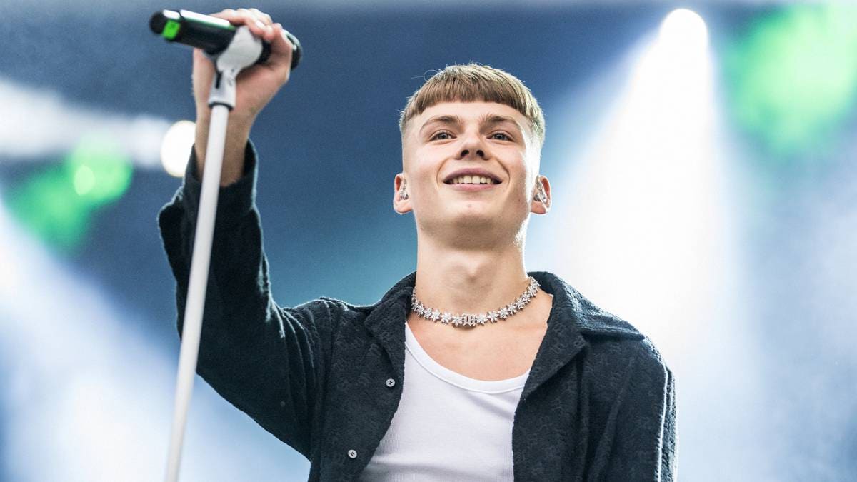 Anmeldelse: «Frihet i lenker» av Marstein – P3 Musikkanmeldelser