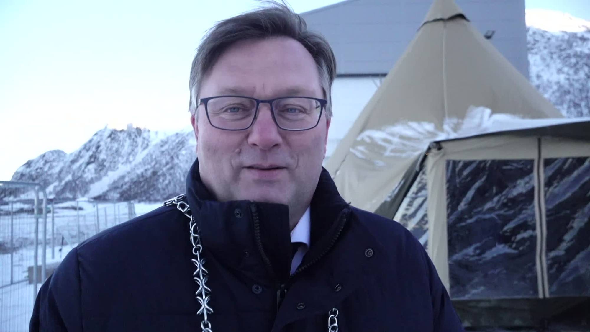 4000 mennesker i Andøy kommune er uten strøm – frykter mobilnettet kan ...