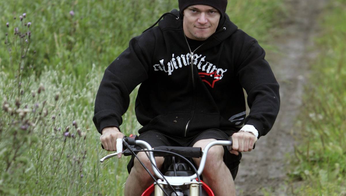 Ailo Gaup brakk hånda – NRK Sápmi - samiske nyheter, kultur og ...