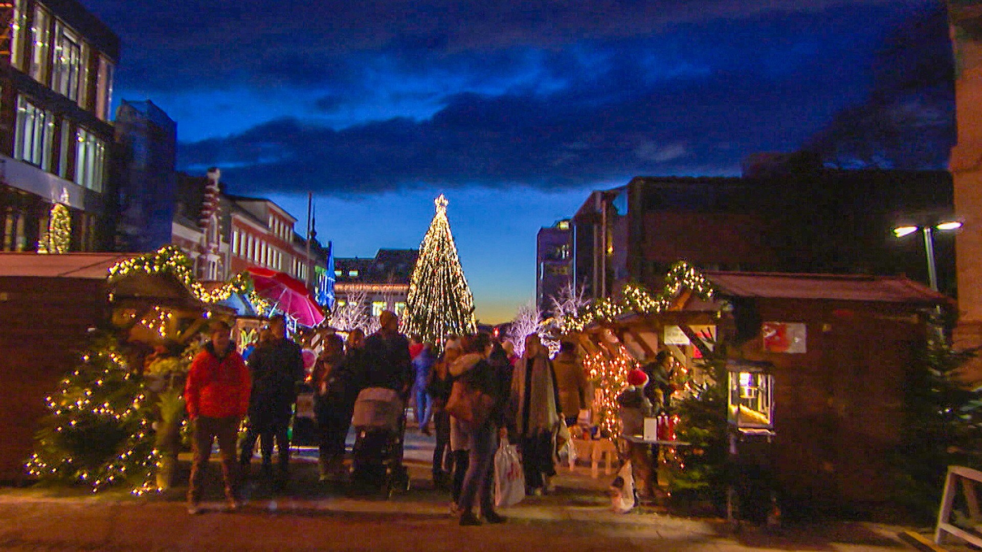 Populært julemarked – NRK Sørlandet – Lokale nyheter, TV og radio
