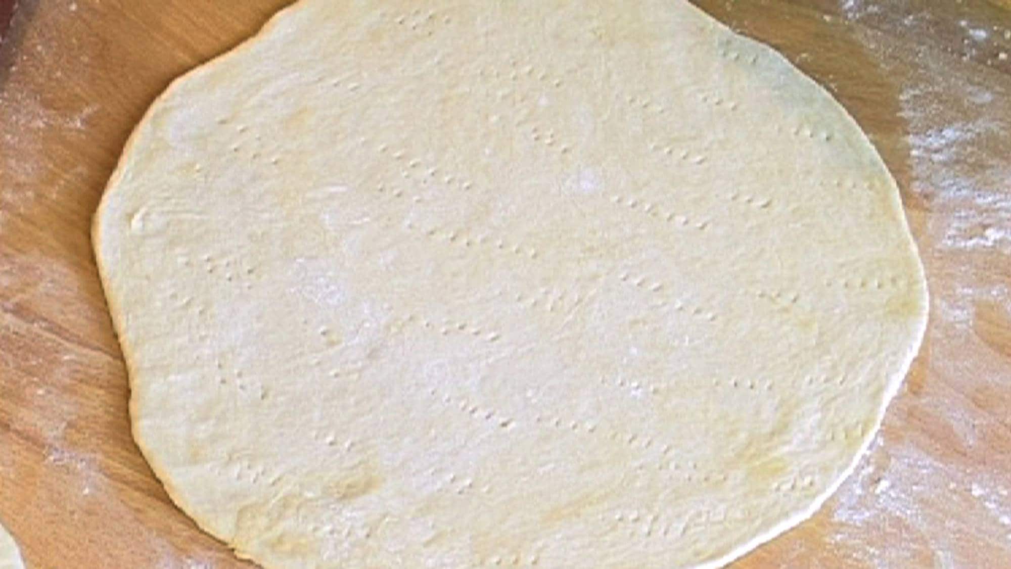 Lars Barmen: Pizzadeig – NRK Mat – Oppskrifter og inspirasjon