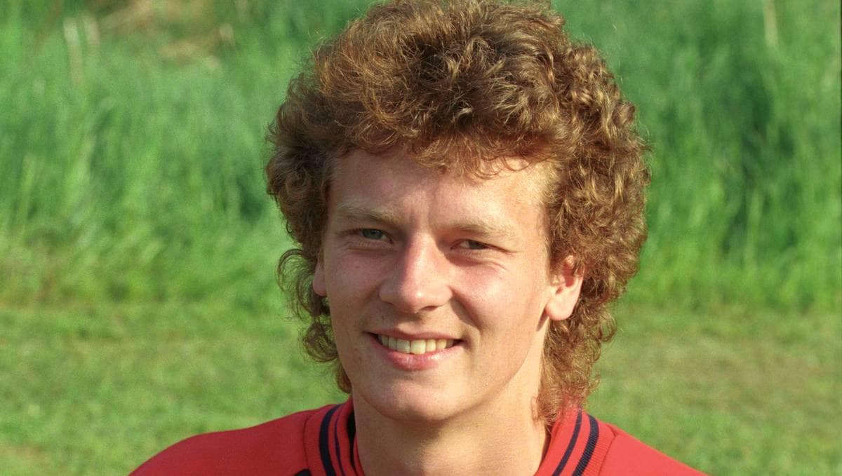 Dan Eggen klippet krøllene – NRK Fotball – Nyheter, tabeller og resultater