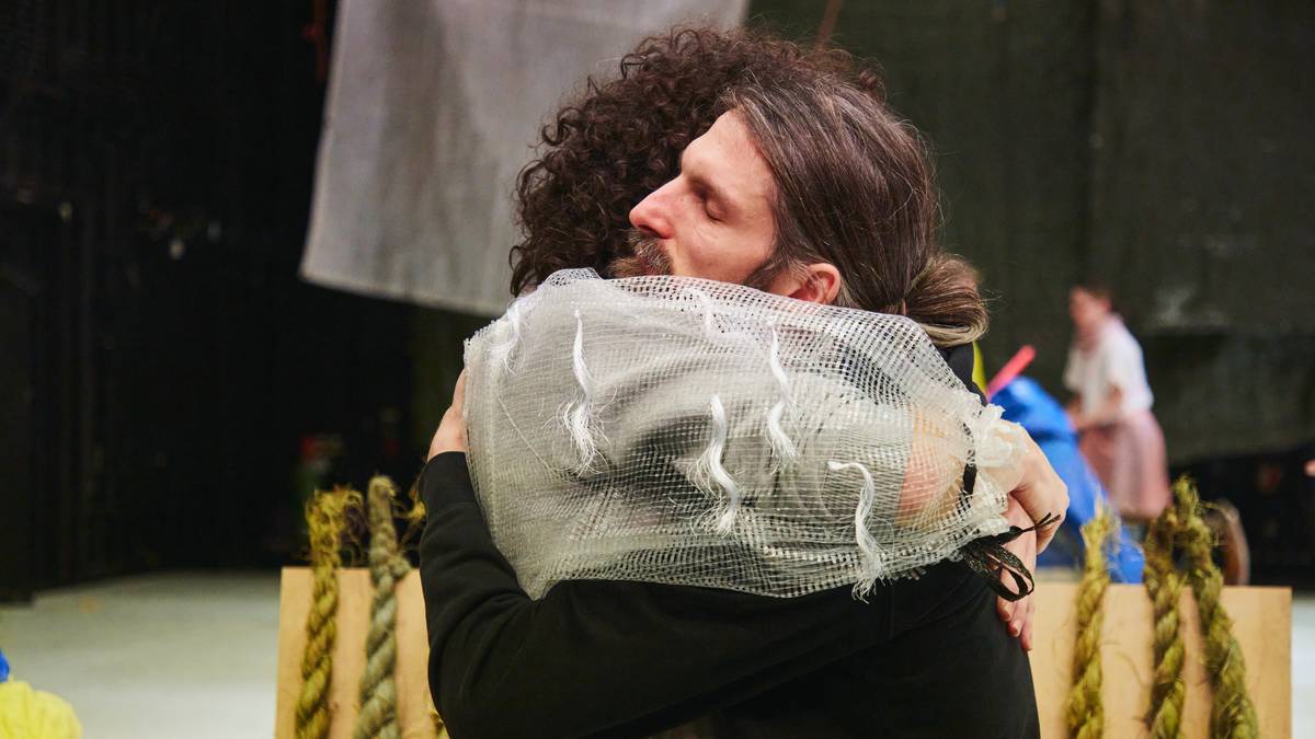 Operas dánsot dáruiduhttima ja soabadeami birra – NRK Sápmi - samiske ...