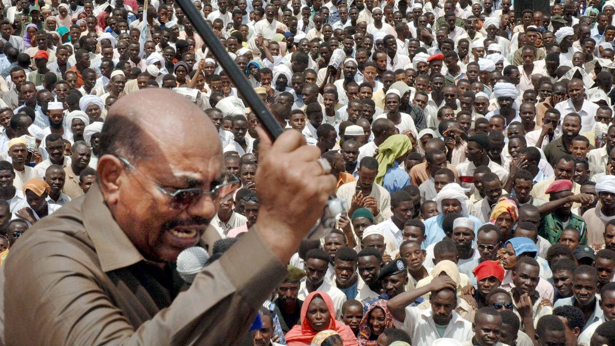 Al-Bashir snur ryggen til ICC – NRK Urix – Utenriksnyheter og -dokumentarer