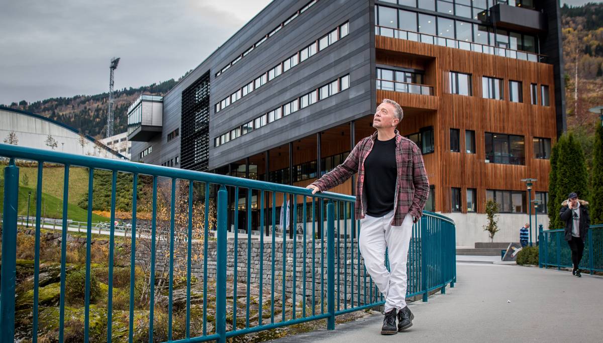 Han er mannen høgskulen har leita etter i ti år – NRK Vestland