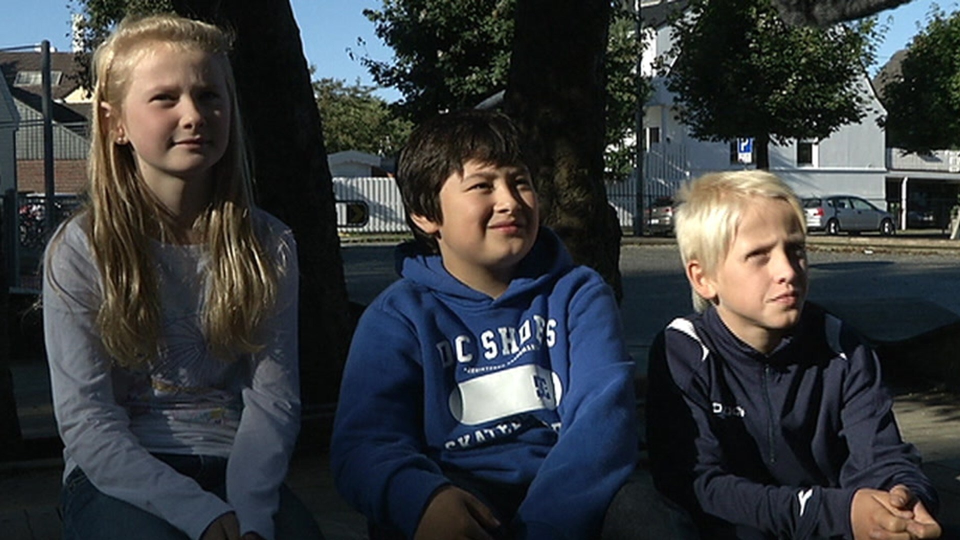 Lanserer mobilbank for barn – NRK