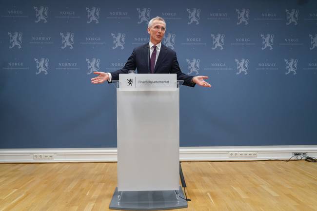 Stoltenberg vil ha ny skattekommisjon – økonomiprofessor Ragnar Torvik ...