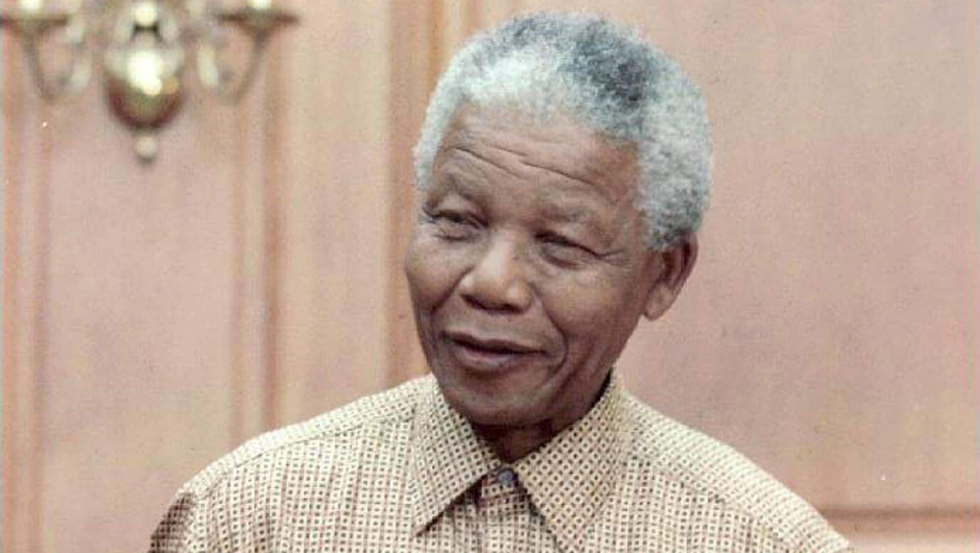 Nelson Mandela er død – NRK Urix – Utenriksnyheter og -dokumentarer