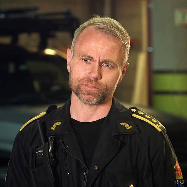 Politiet i frigjorte 22. juli-dokumenter: – Risikofylt å møte tre til ...