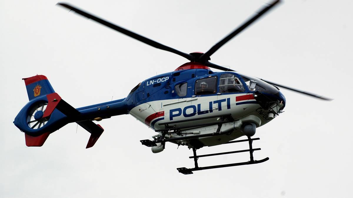 Set Inn Politihelikopter I Søket Etter Veronica 22 Nrk Vestland