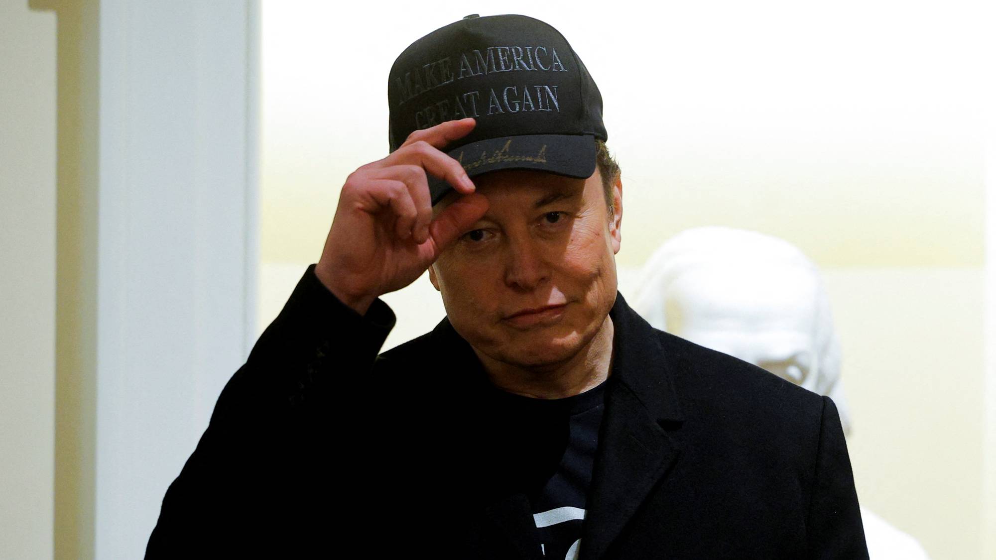 Elon Musk har fått sitt 14. barn – Siste nytt – NRK