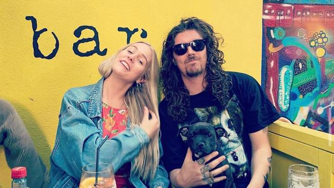 Den skatende hunden Grete vekker oppsikt i parken – NRK Rogaland ...