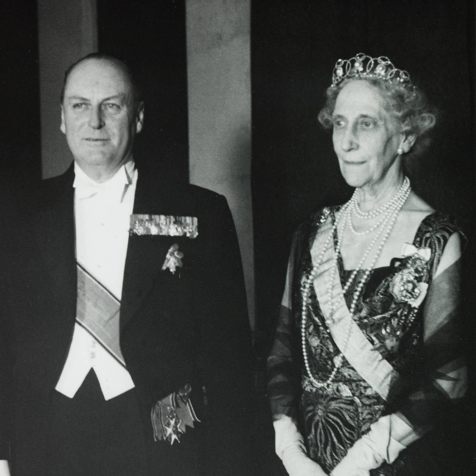 Prinsesse Ingrid Alexandra skal ha tippoldemors tiara – NRK Norge ...