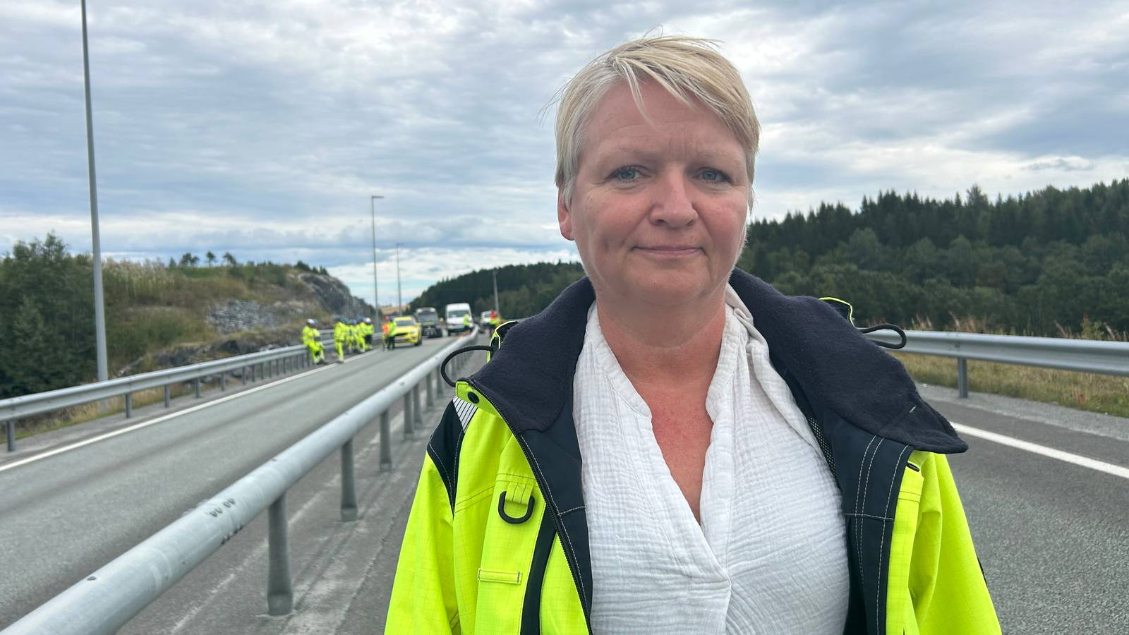 Mandag fortsetter søket etter raset ved E6 i Levanger – NRK Trøndelag – Lokale nyheter, TV og radio