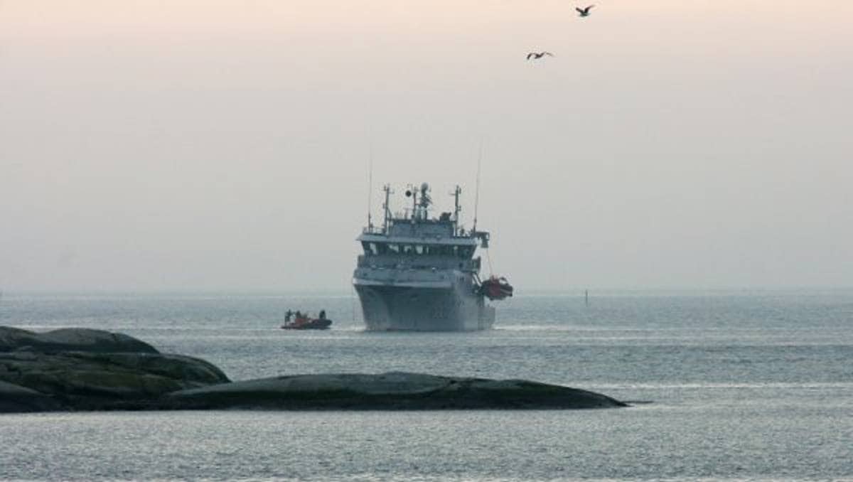 Oljelekkasje fra kystvaktskip – NRK Vestfold og Telemark – Lokale ...