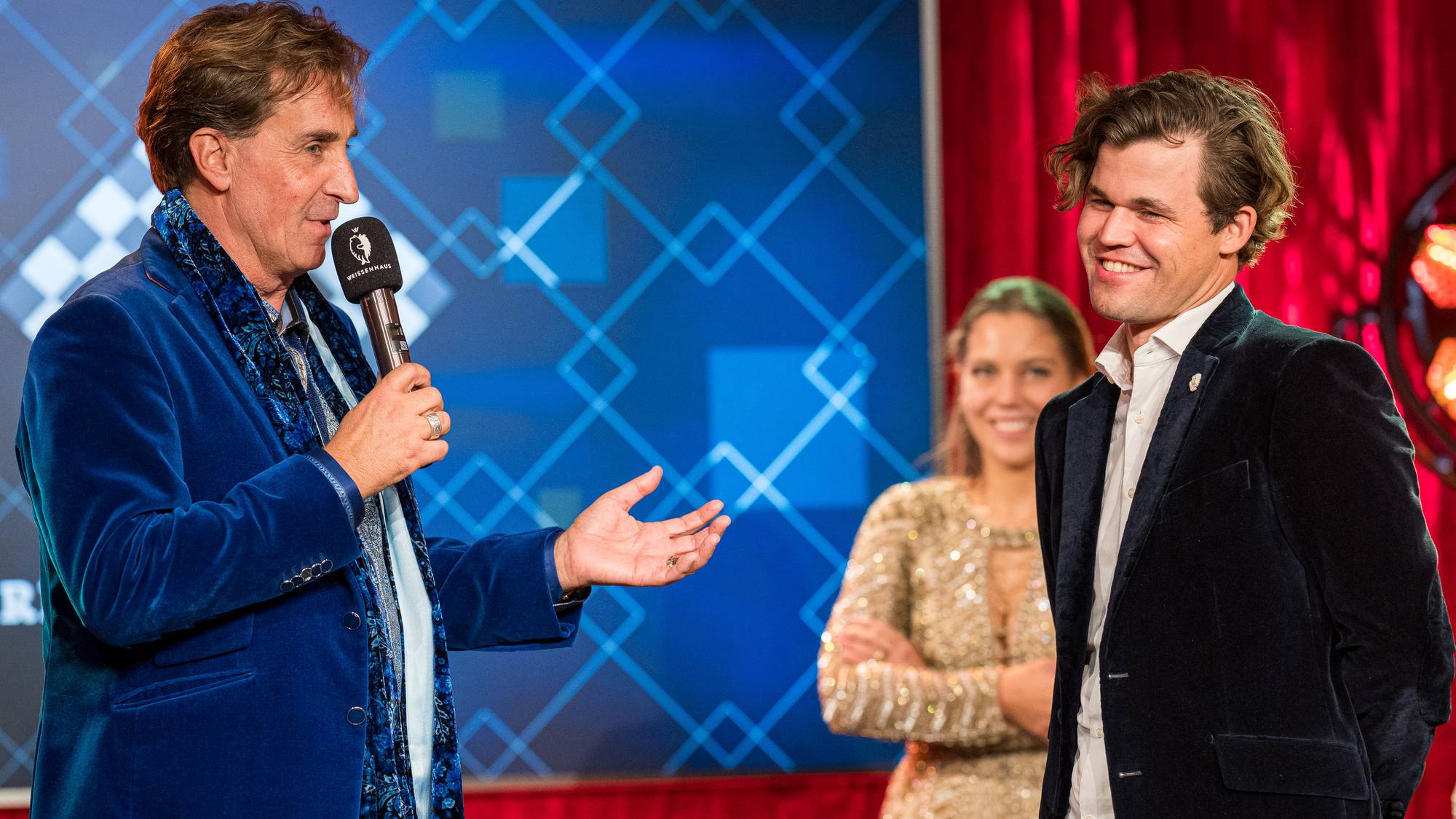 Tysk milliardær: Magnus Carlsen skal vere gjest i den største podkasten ...
