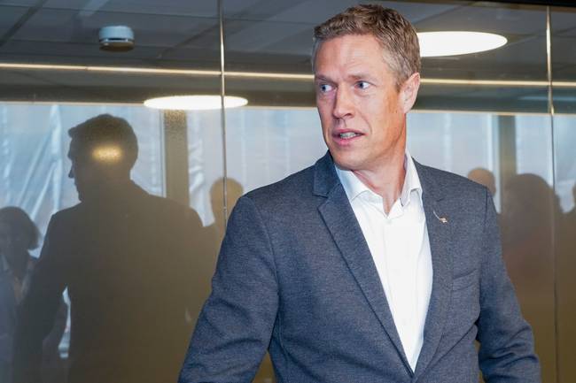 Jørn Eggum trekker seg som leder av Fellesforbundet – NRK Norge – Oversikt over nyheter fra ...