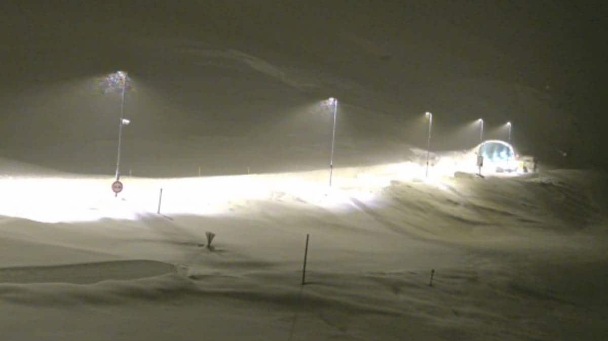 Kolonnekjøring på rv. 13 og E134 – NRK Vestland