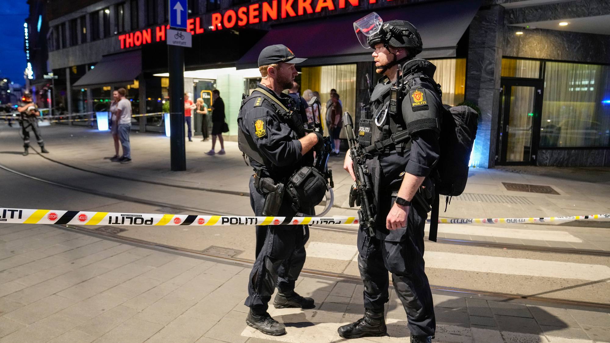 Skyting ved utested i Oslo sentrum – etterforskes som terror – NRK ...