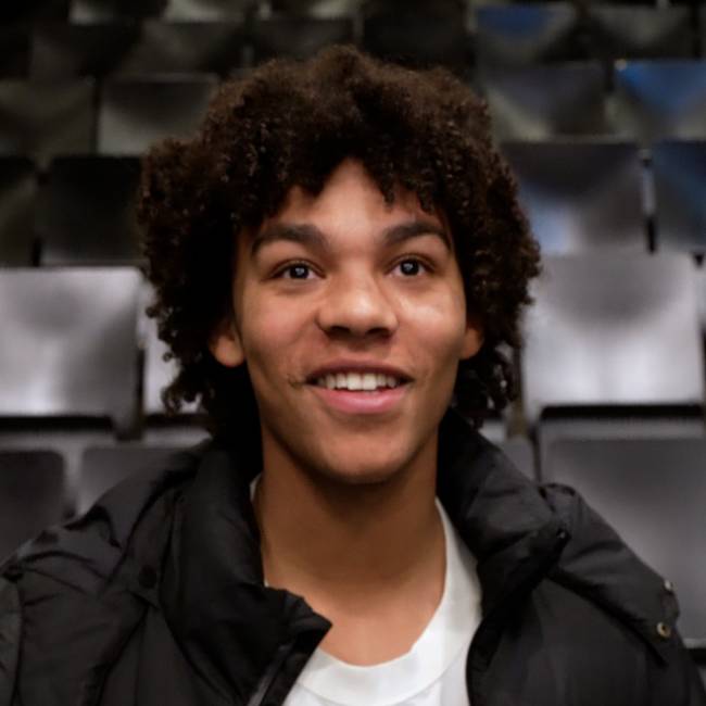 Yosef Wolde Mariam om Flus: – Inspirert av ei tid eg vaks opp i – NRK ...