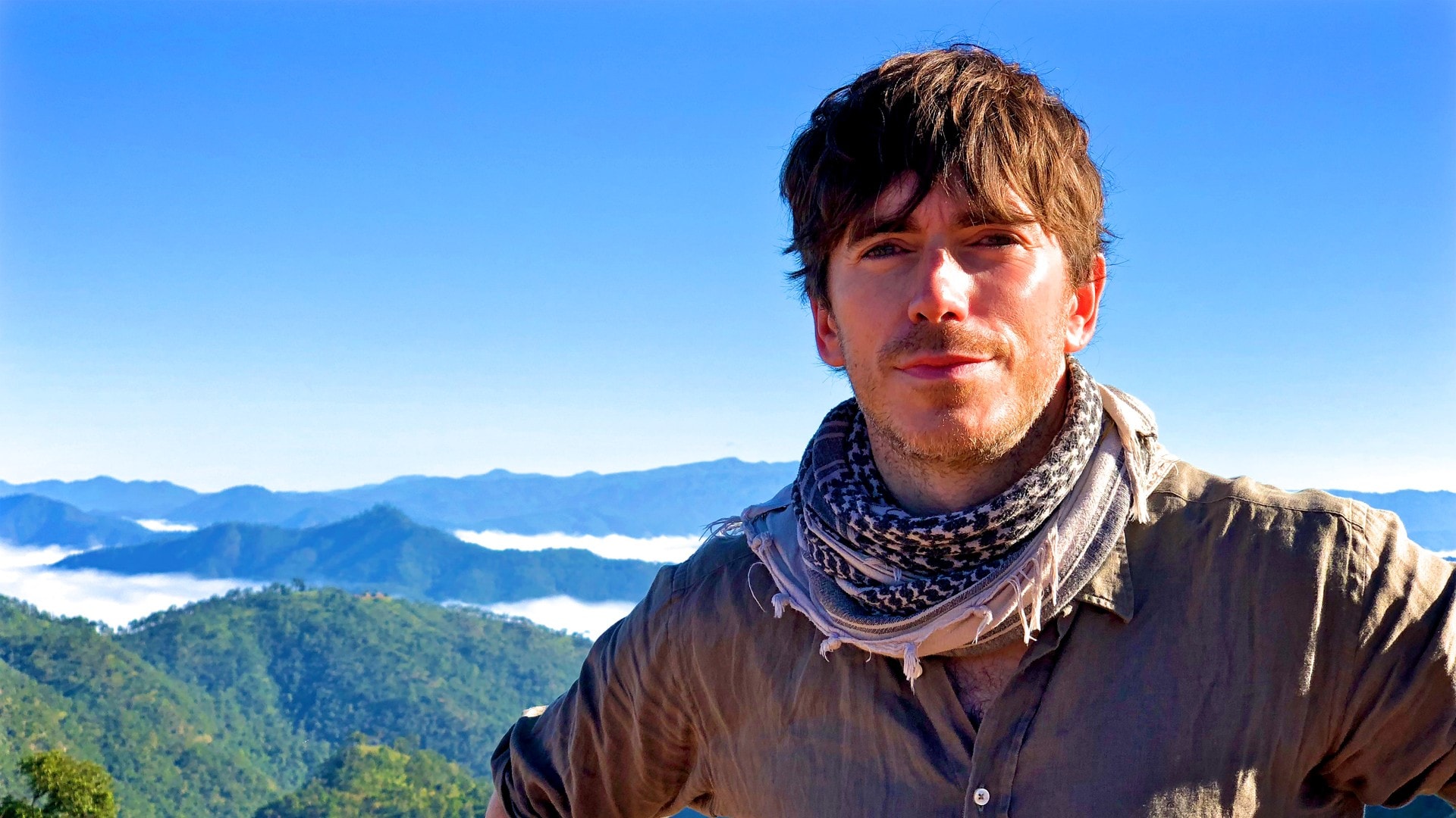 Til Myanmar med Simon Reeve - NRK TV