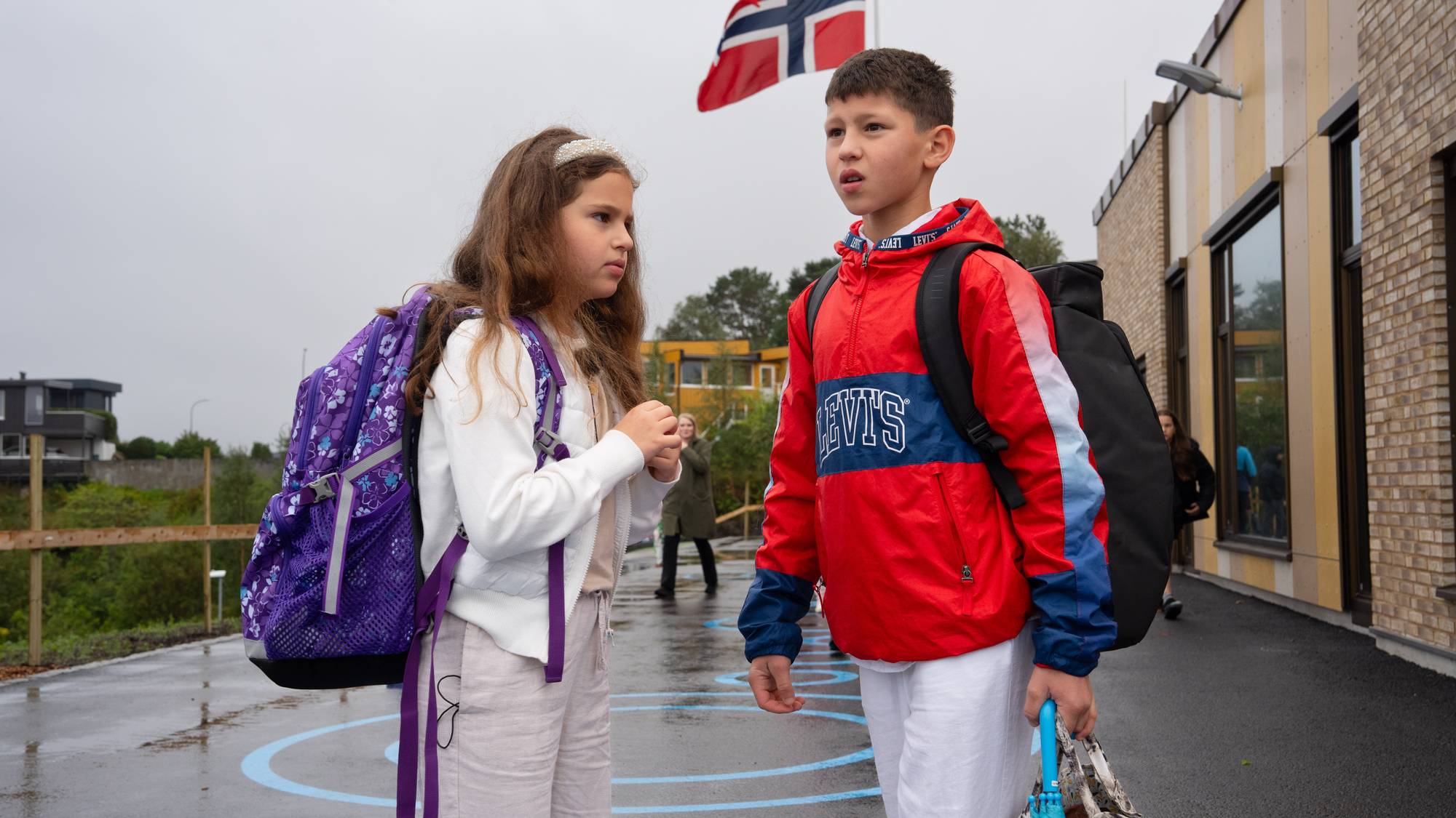 Elever og ansatte ved Folkeparken skole i Kristiansund startet skoleåret i nye lokaler – NRK ...