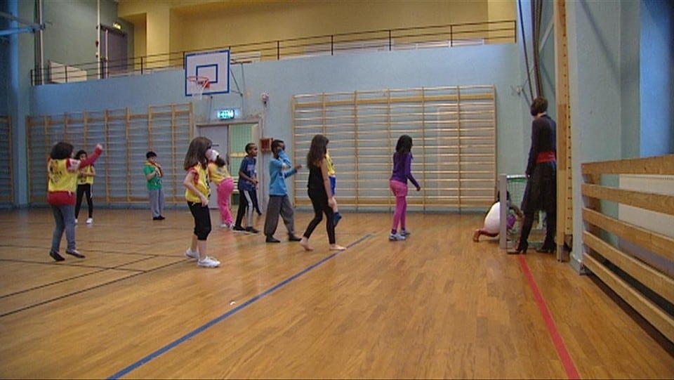 KrF vil ha mer gym i skolen - NRK Norge - Oversikt over nyheter fra ...