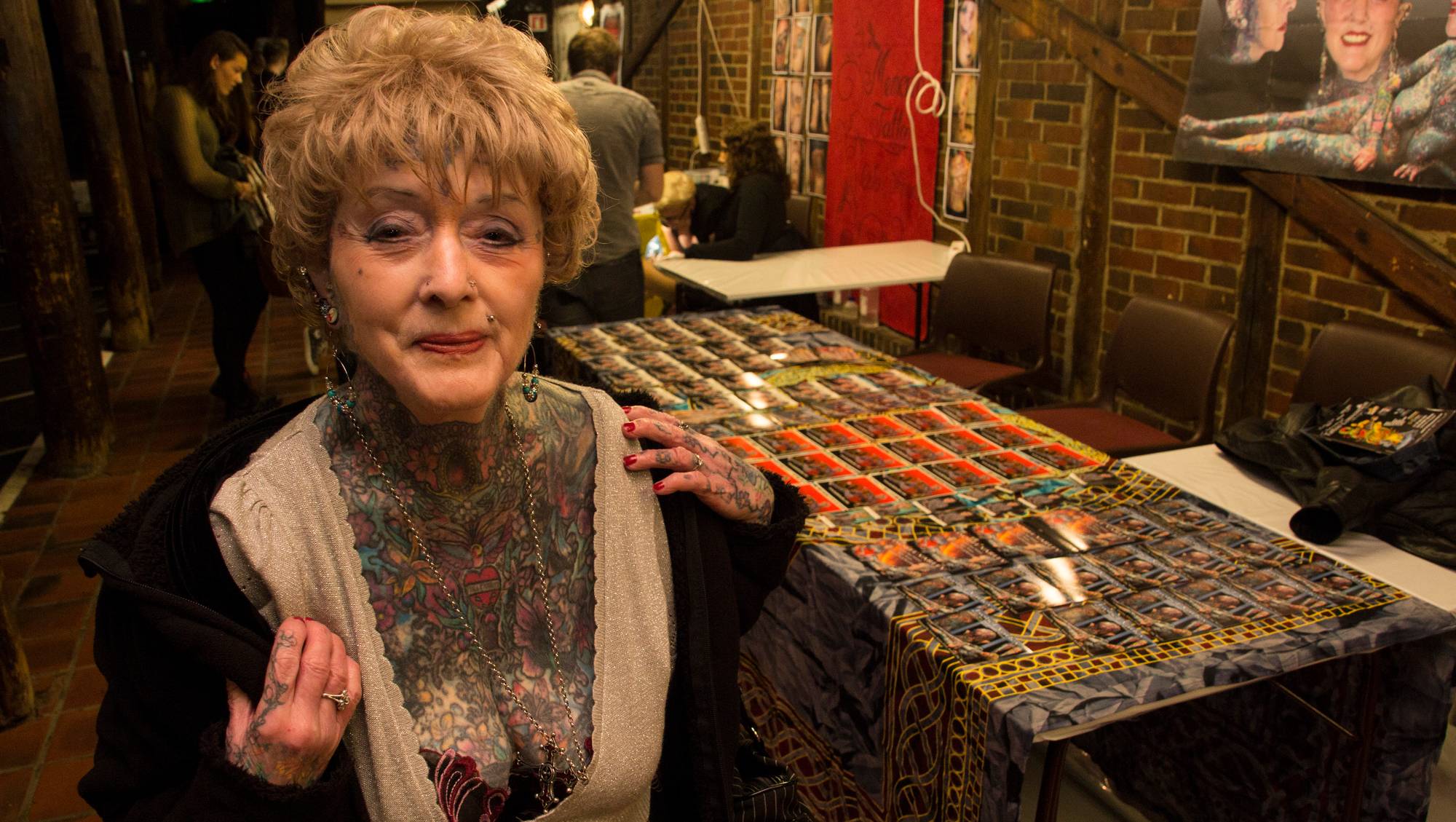 Tar første tatovering som 65-åring – NRK Rogaland – Lokale nyheter, TV ...