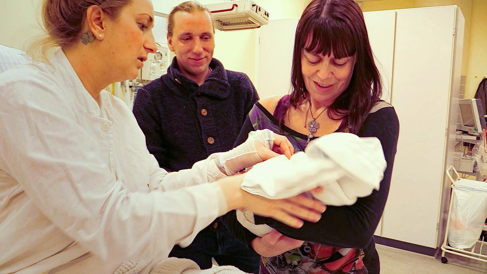 Surrogatmor - NRK TV