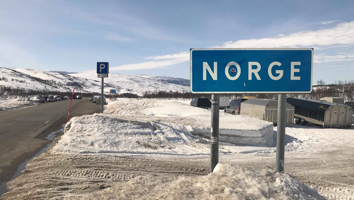 Regjeringen foreslår samiske og kvenske navn på Kongeriket Norge – NRK ...