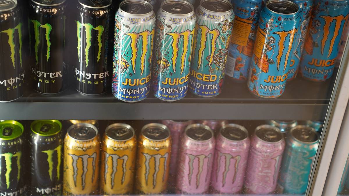 Billigere å kjøpe Monster fra Nederland enn fra norsk produsent – NRK ...