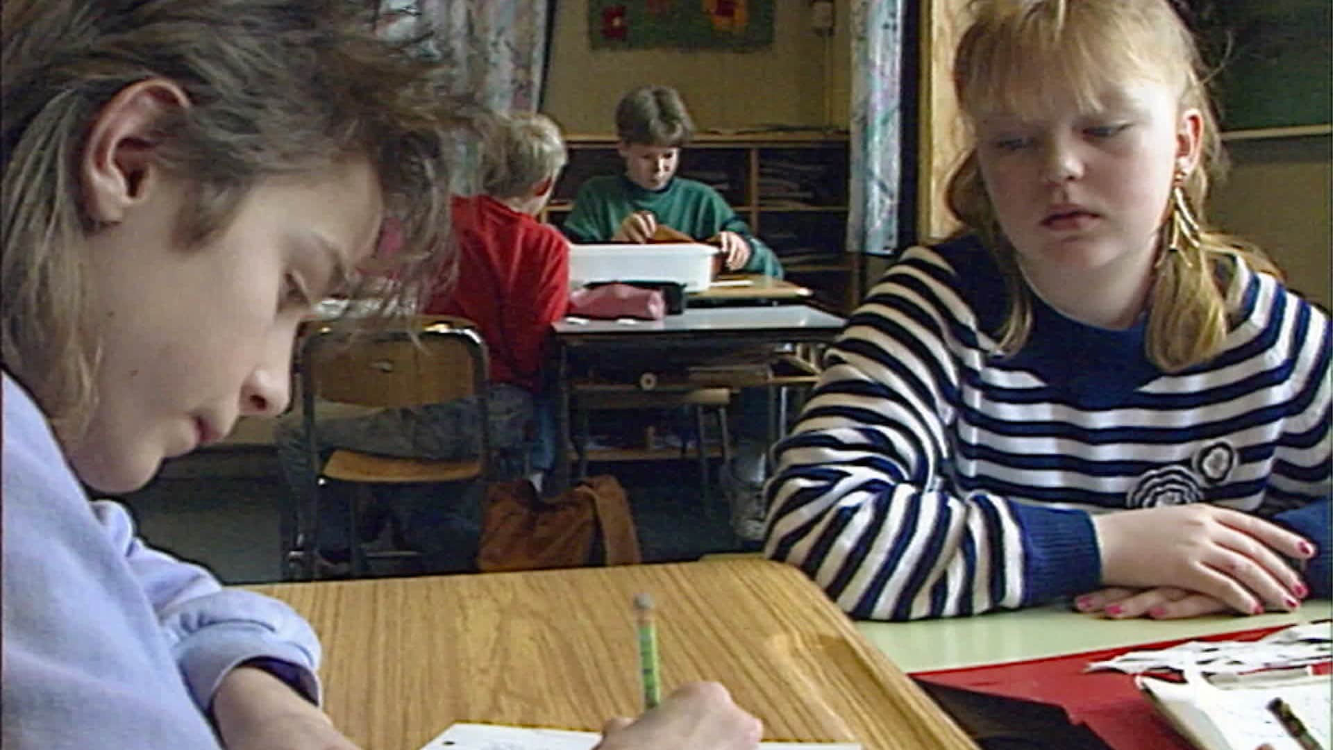 Barn lærer best når de får bruke det de kan - NRK TV