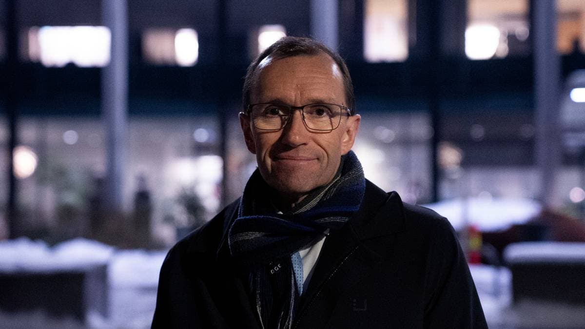 MDG-leder Arild Hermstad reagerer på at utenriksministeren sammenligner ...